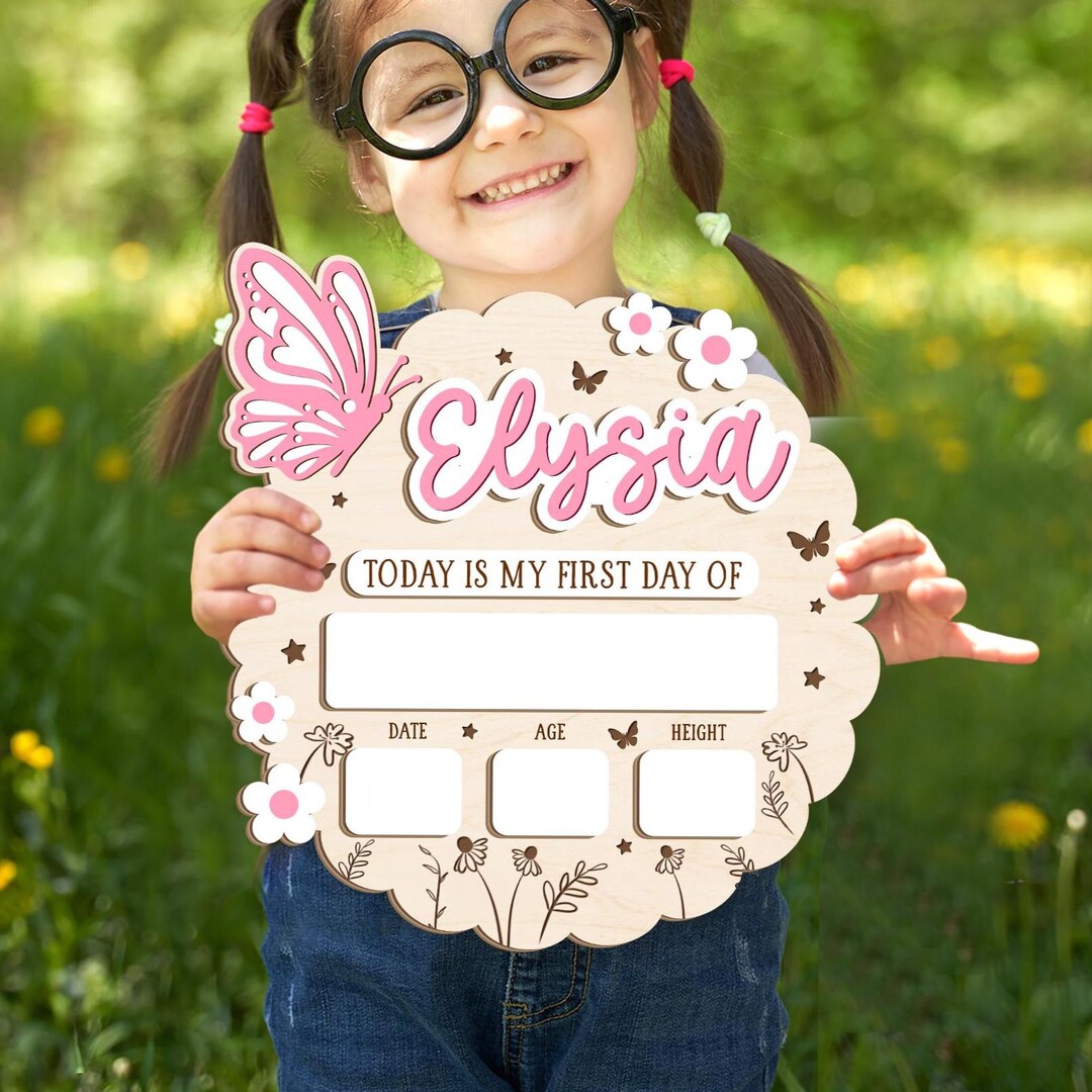 Custom First Day of School Sign for Girls, 1st Day of Kindergarten ...