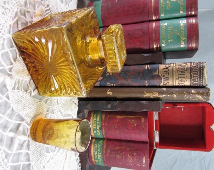 Vintage Book Ends With Hidden Liquor Decanter & Shot Glass - Etsy