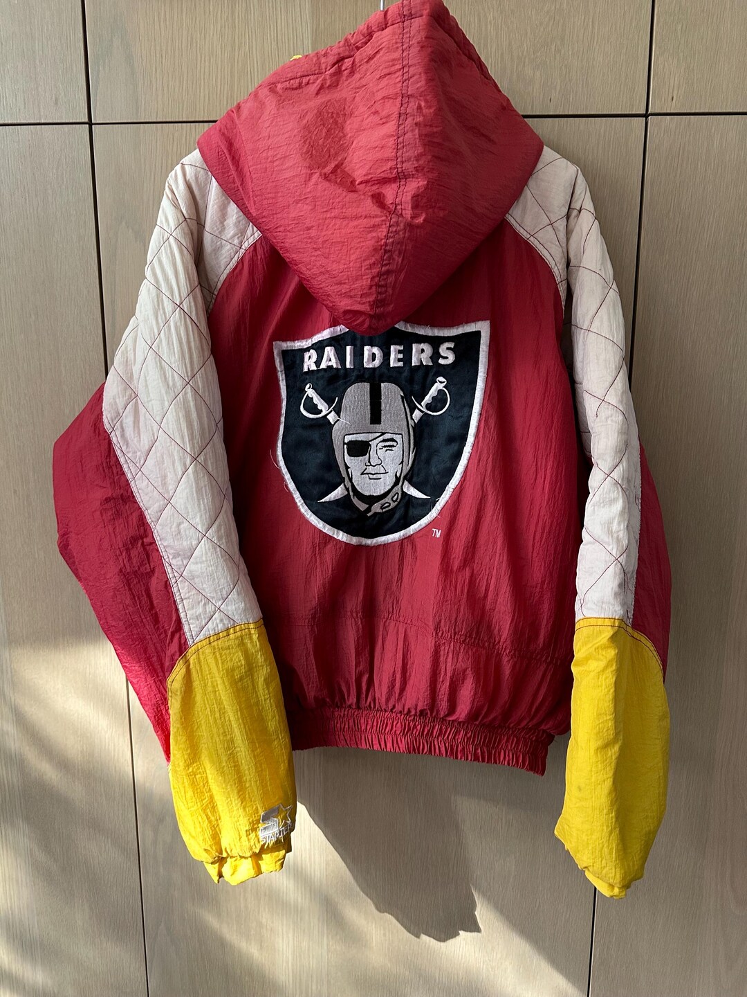 Vintage 1990s Las Vegas (oakland) Raiders NFL Starter Puffer Jacket ...