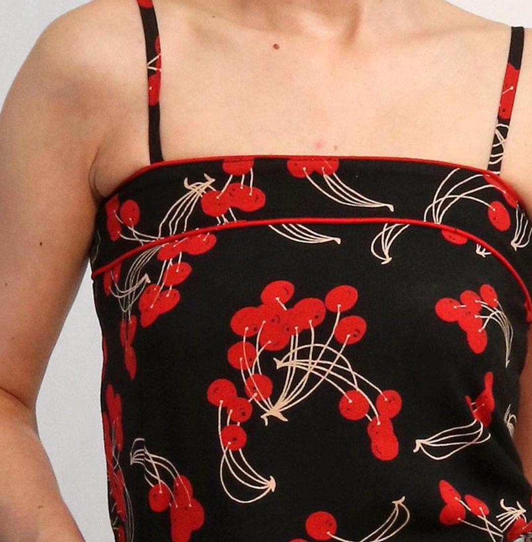 70s Cherry Tank Top / Vintage 1970s Black N Red Cherries Print Tiny Fit ...