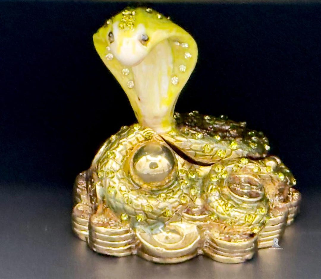 Jeweled Cobra Snake Trinket Box Enamel Hinged Gold Coin Treasure ...