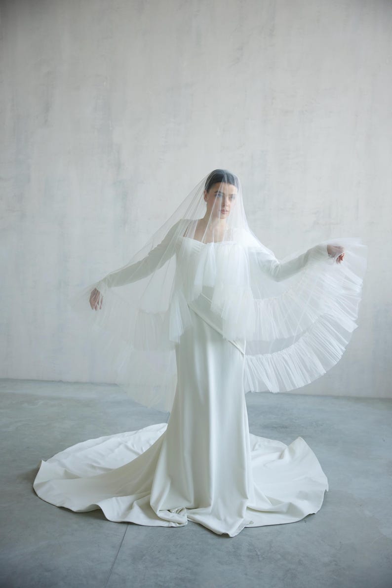 Ruffle Veil Veil With Ruffle Trim Ruffle Edge Veil Wedding Veil With ...