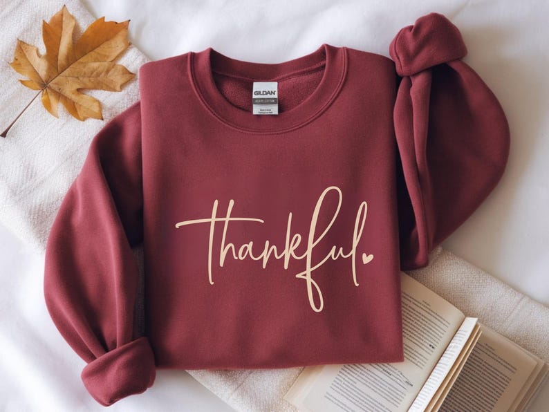 Thankful Script Sweatshirt - Thanksgiving Lover Gift - Etsy