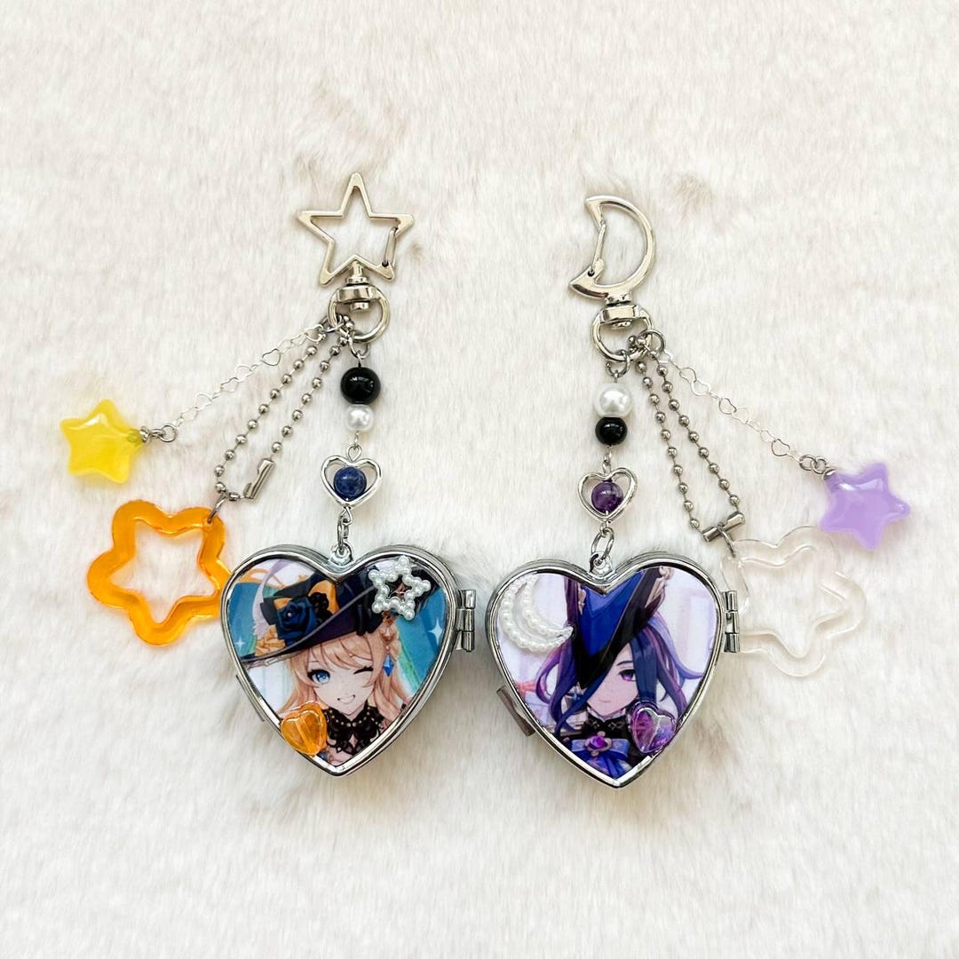 Navia & Clorinde Pill Boxes - Etsy