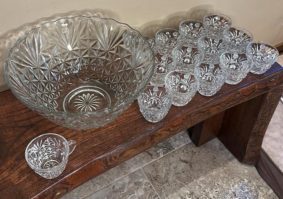 Anchor Hocking Glass Punch Bowl Set With 14 Cups - Etsy