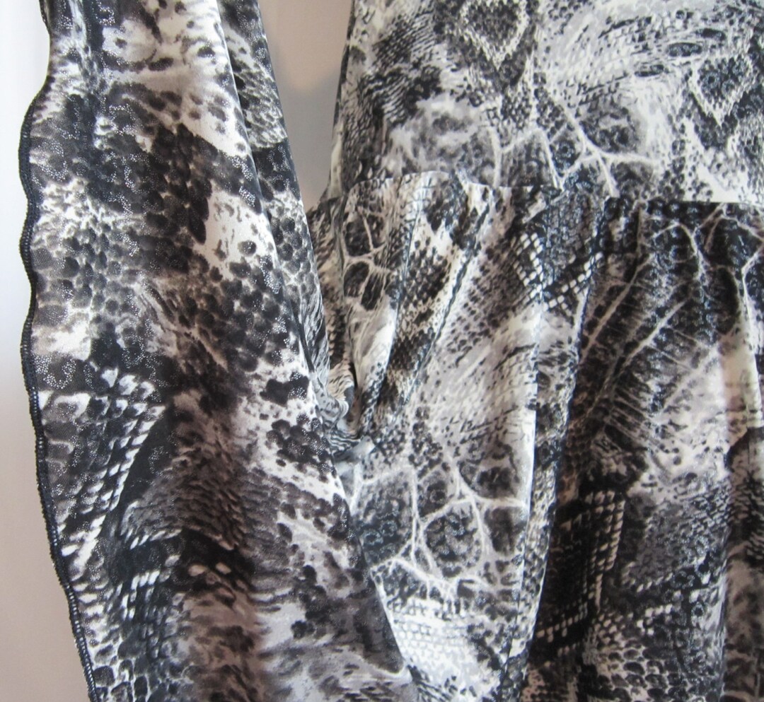 Ladies' Modest POLYESTER SPANDEX Grey Sparkle Animal Print Full Circle ...
