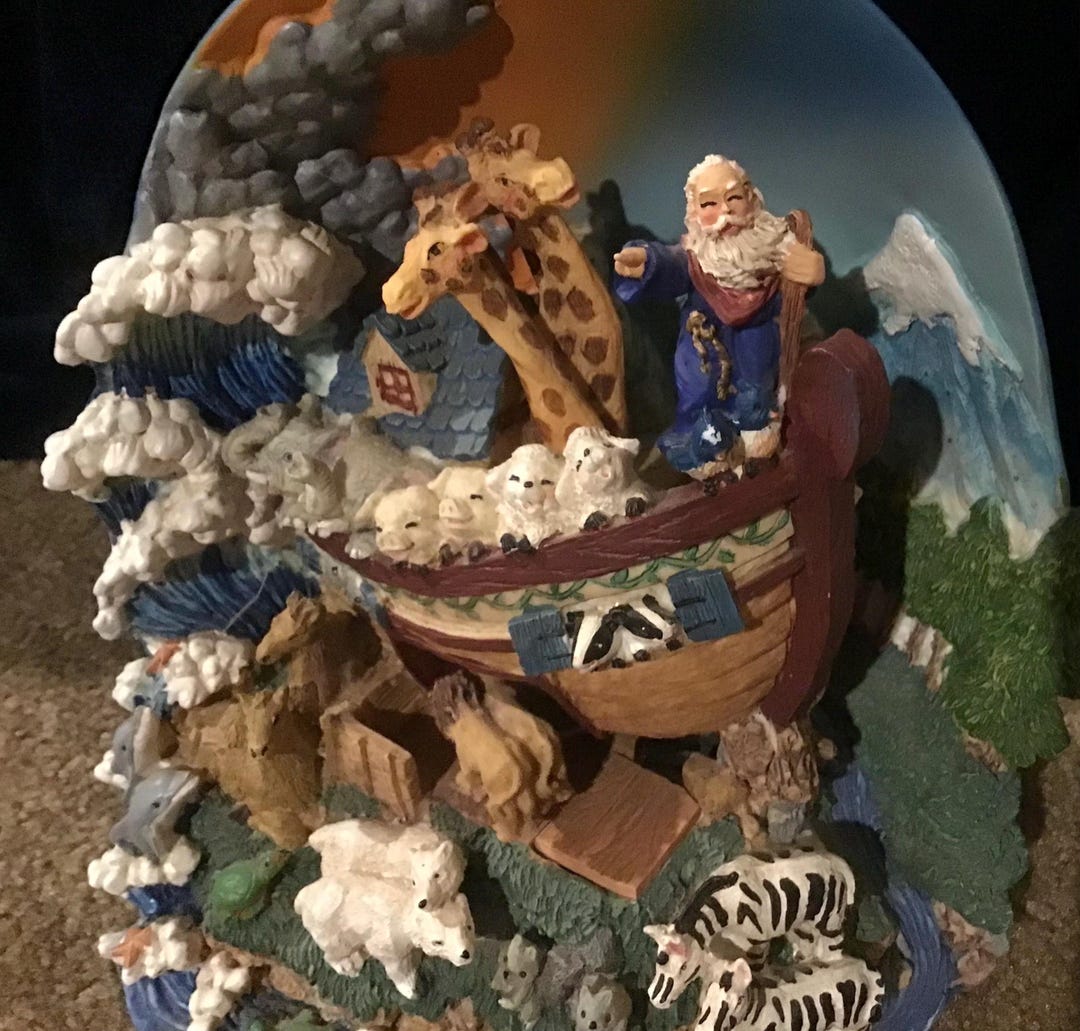 Vintage Noah's Ark Moving Music Box Plays Oh What a Beautiful Morning ...