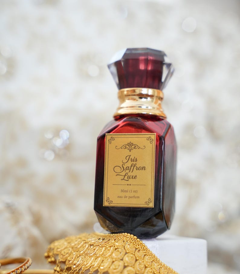 Iris Saffron Luxe Perfume: a Rare Fusion of Opulence and Intrigue - Etsy