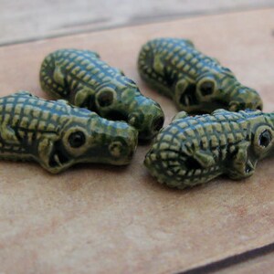 20 Tiny Glazed Alligator Beads Gator Beads, Peruvian Beads, Ceramic ...