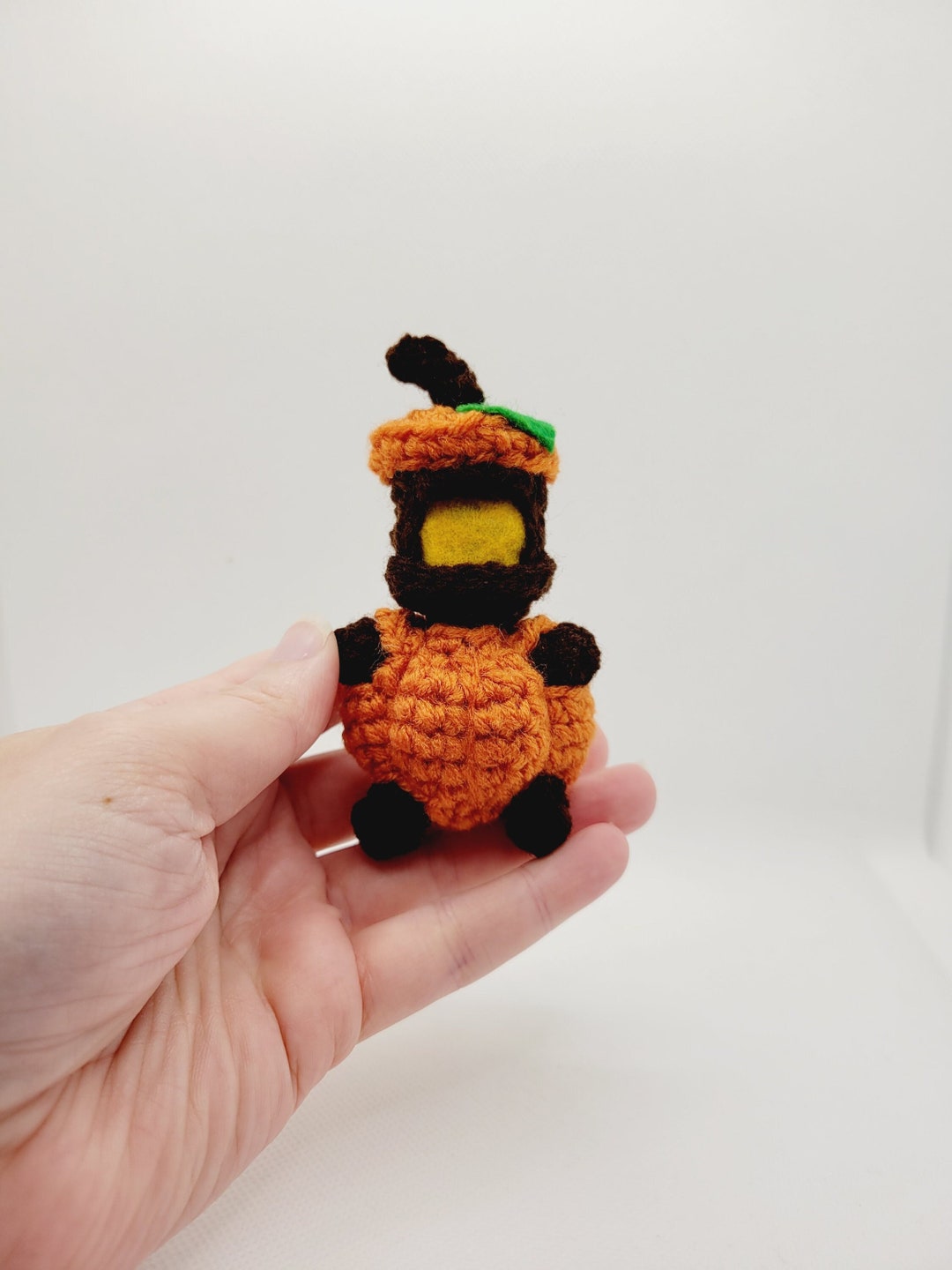 Mini Pumpkin Halloween Halo Master Chief Spartan Crochet Doll - Etsy