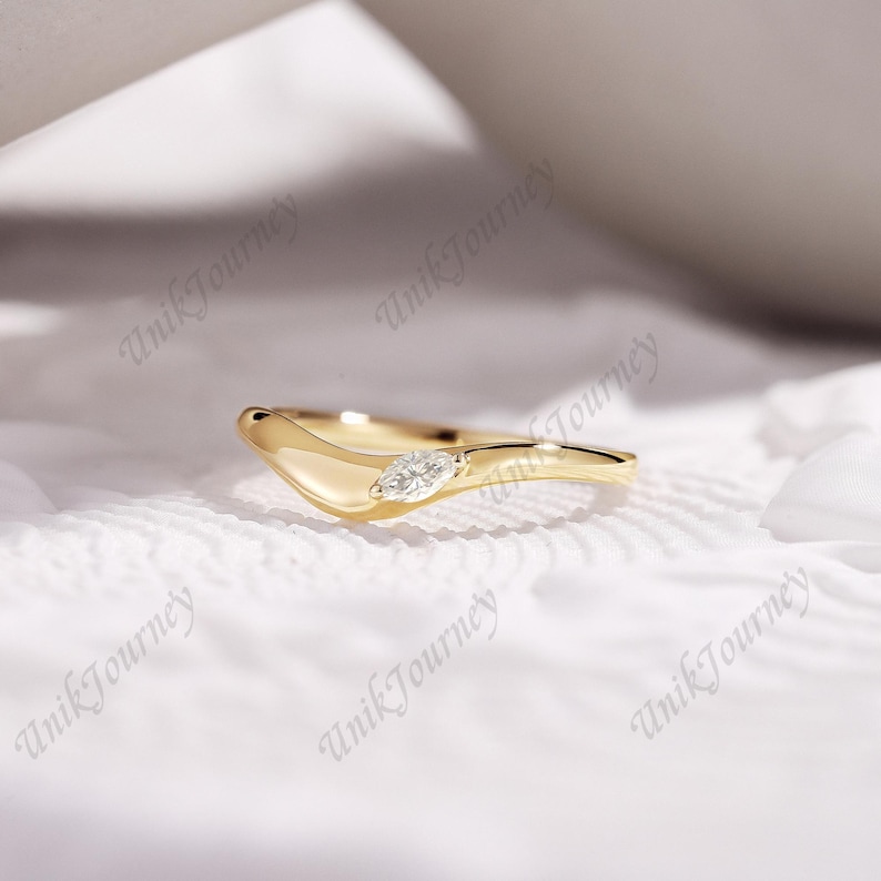 Minimalist Moissanite Curved Wedding Band Solid Gold Stacking Matching ...