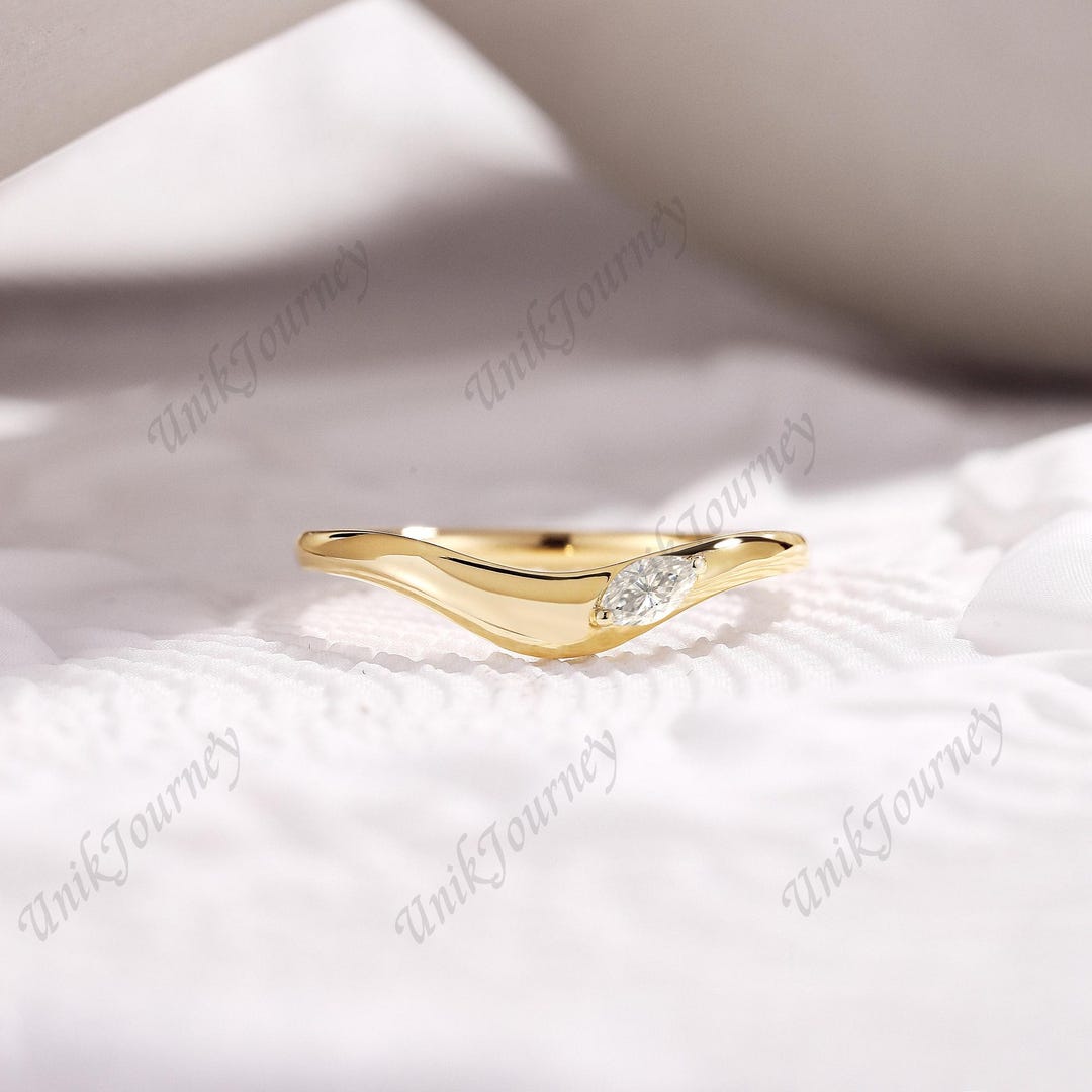 Minimalist Moissanite Curved Wedding Band Solid Gold Stacking Matching ...