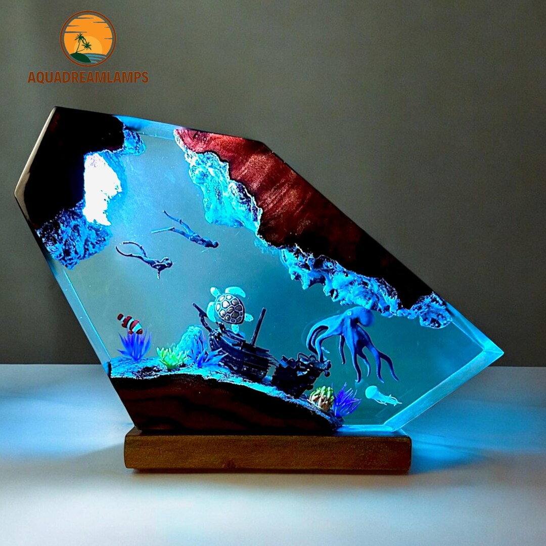 Diorama Ocean Night Light - Epoxy Resin Wood Lamp - Giant Octopus ...