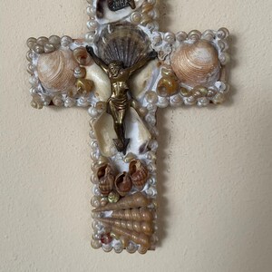 Italian Shell Crucifix, Vintage Religious Seashell Art, - Etsy