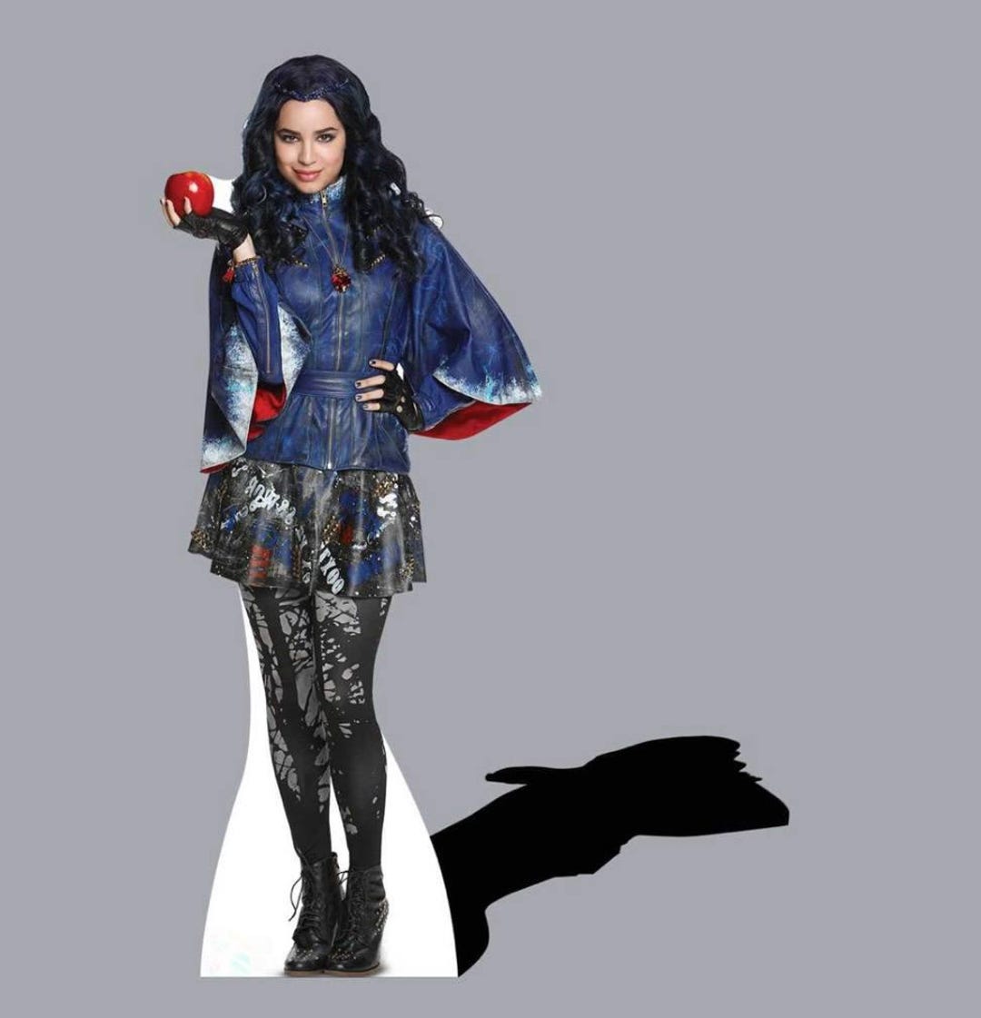 Evie Descendants Lifesize Cardboard Cutout, Disney Princess Standee ...