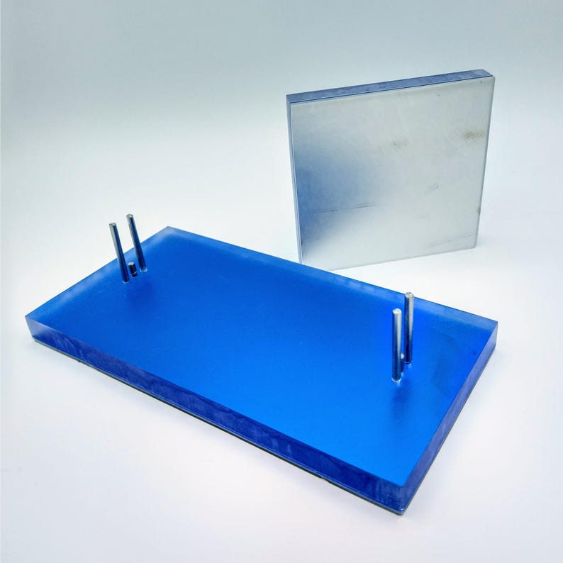 Royal Blue - Small Circles/squares (4-8") Fused Glass Display Stand - Etsy