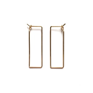 Minimalist Small Rectangle Box Hoops / / Delicate Wire Hoop Earrings in ...
