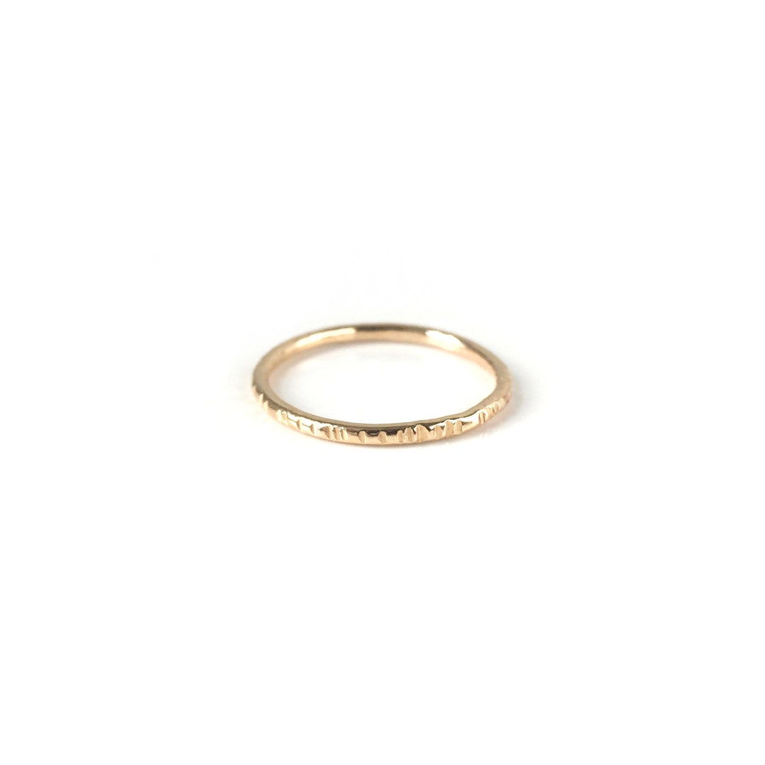 Handmade Gold Notched Wedding Band / / Minimalist Stackable Striped ...