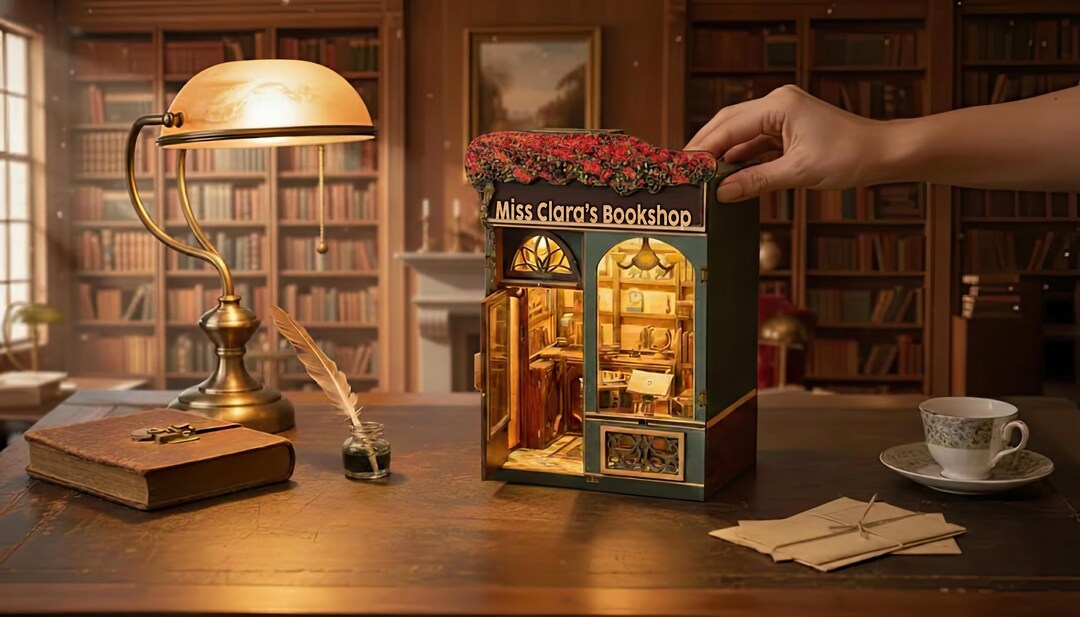 Personalized Book Nook Kit, DIY Wooden Old Library Bookstore With LED ...