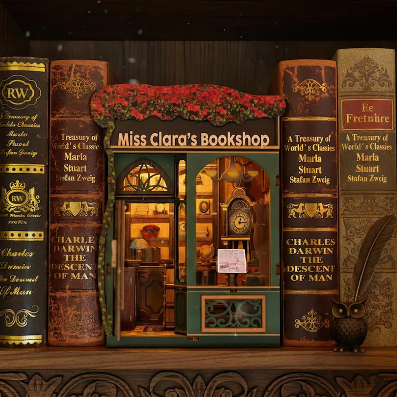 Personalized Book Nook Kit, DIY Wooden Old Library Bookstore With LED ...