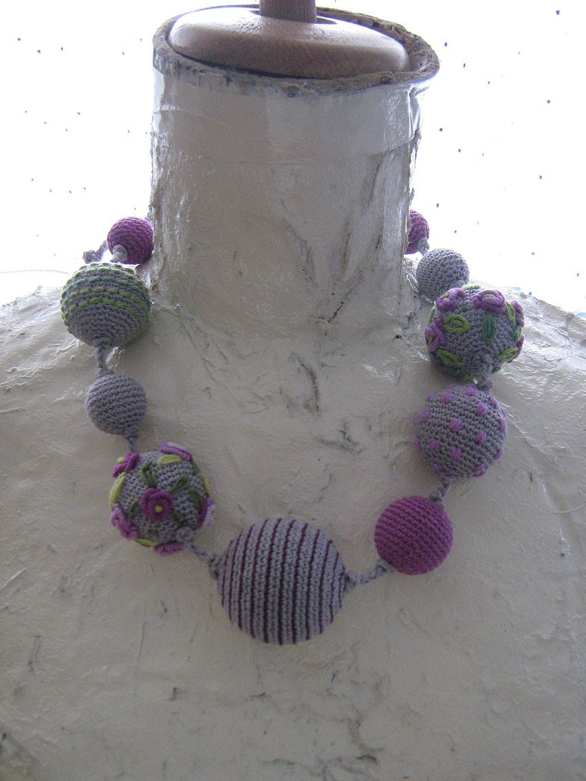 Crochet Necklace - Monami - Etsy