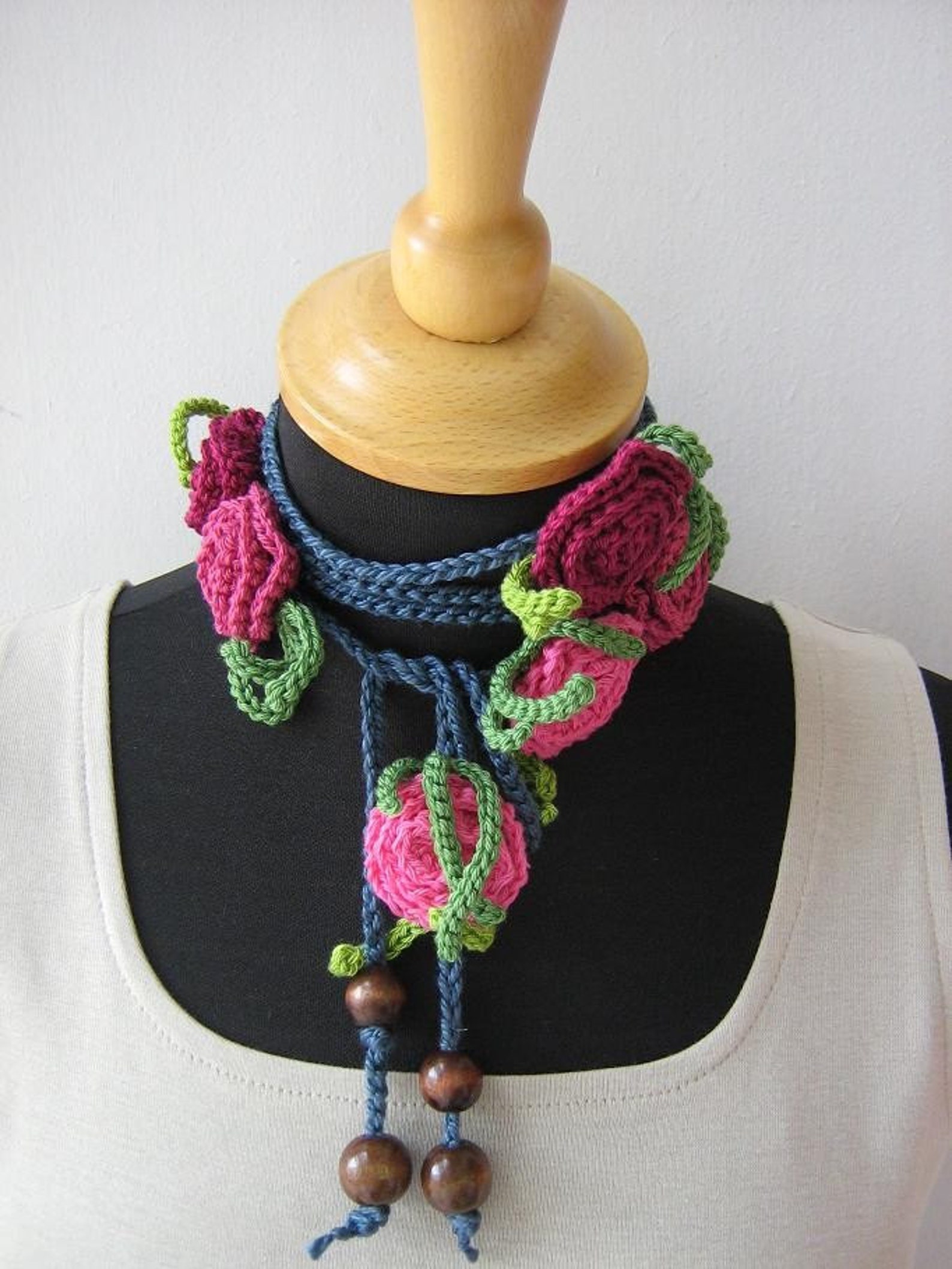 CROCHET NECKLACE - Etsy