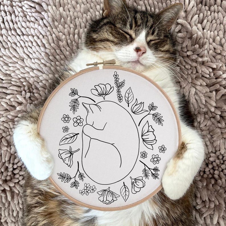 Sleeping Cat Hand Embroidery Pattern, Floral Cat Embroidery Design ...