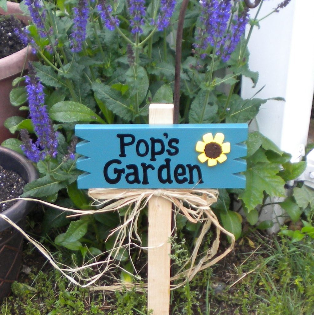 Mini Garden Sign 1 - Terrapin Station is a Small Sign That Can Be Used ...