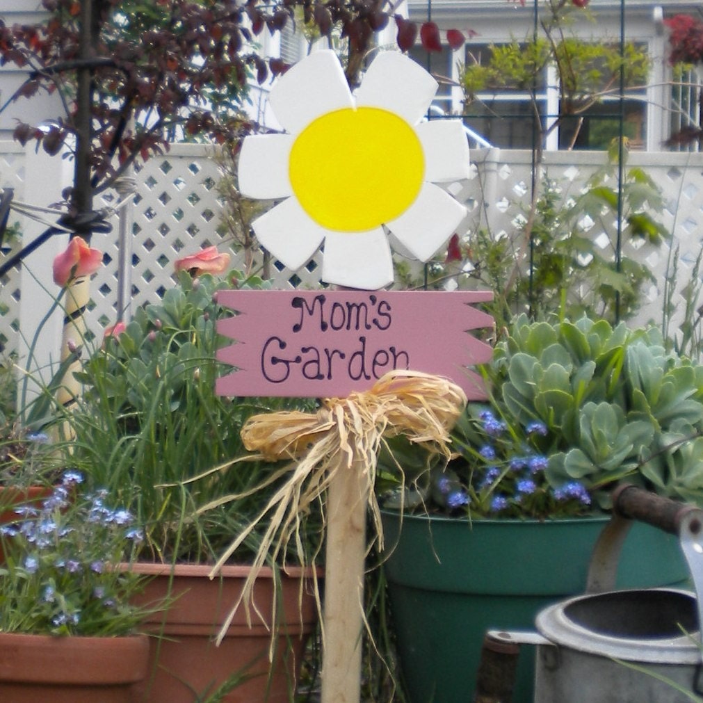 Small Yard Sign 39 Nana's Garden - Etsy