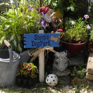 Pets Room Sign 1 - Please Close the Door - Etsy