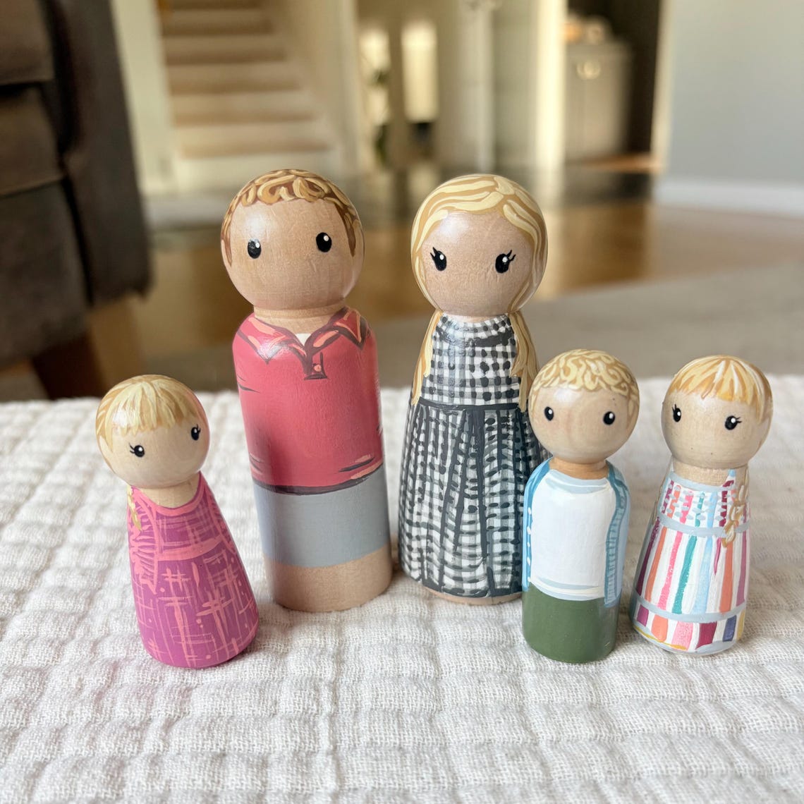 Custom Family Portrait Pegdolls - Etsy