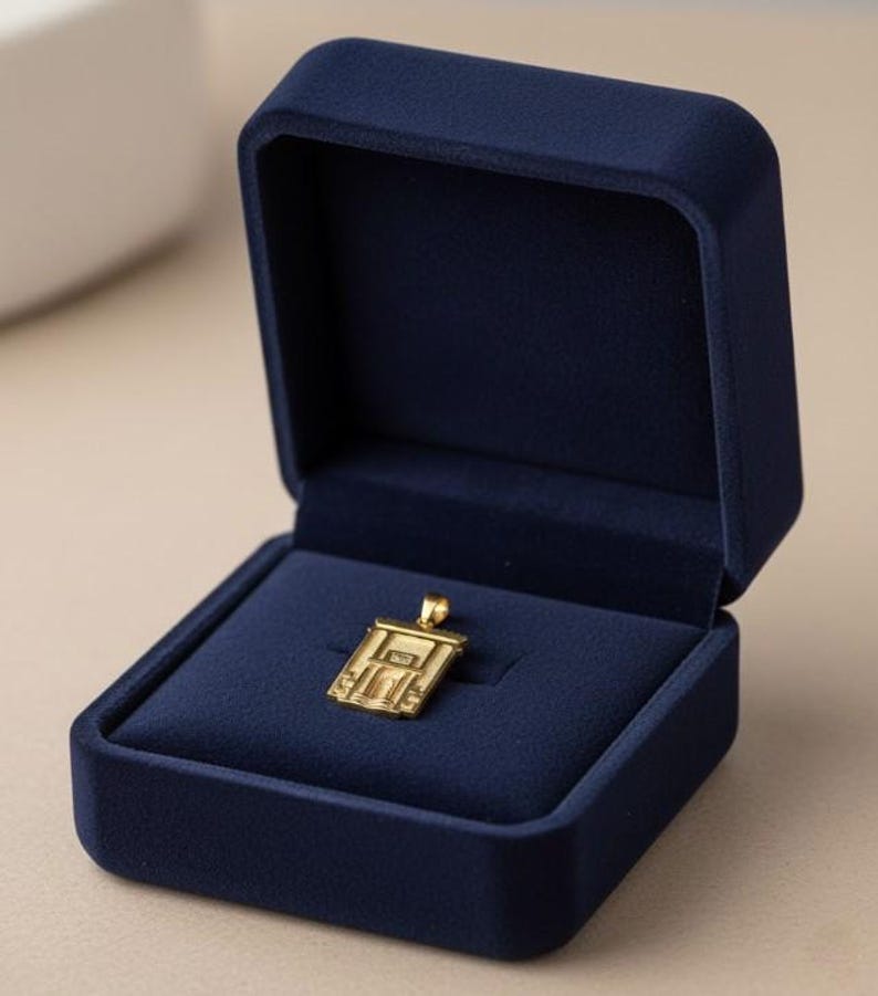 14K Gold Holy Temple Gate Pendant,jewish Jewelry, Gold Jerusalem ...