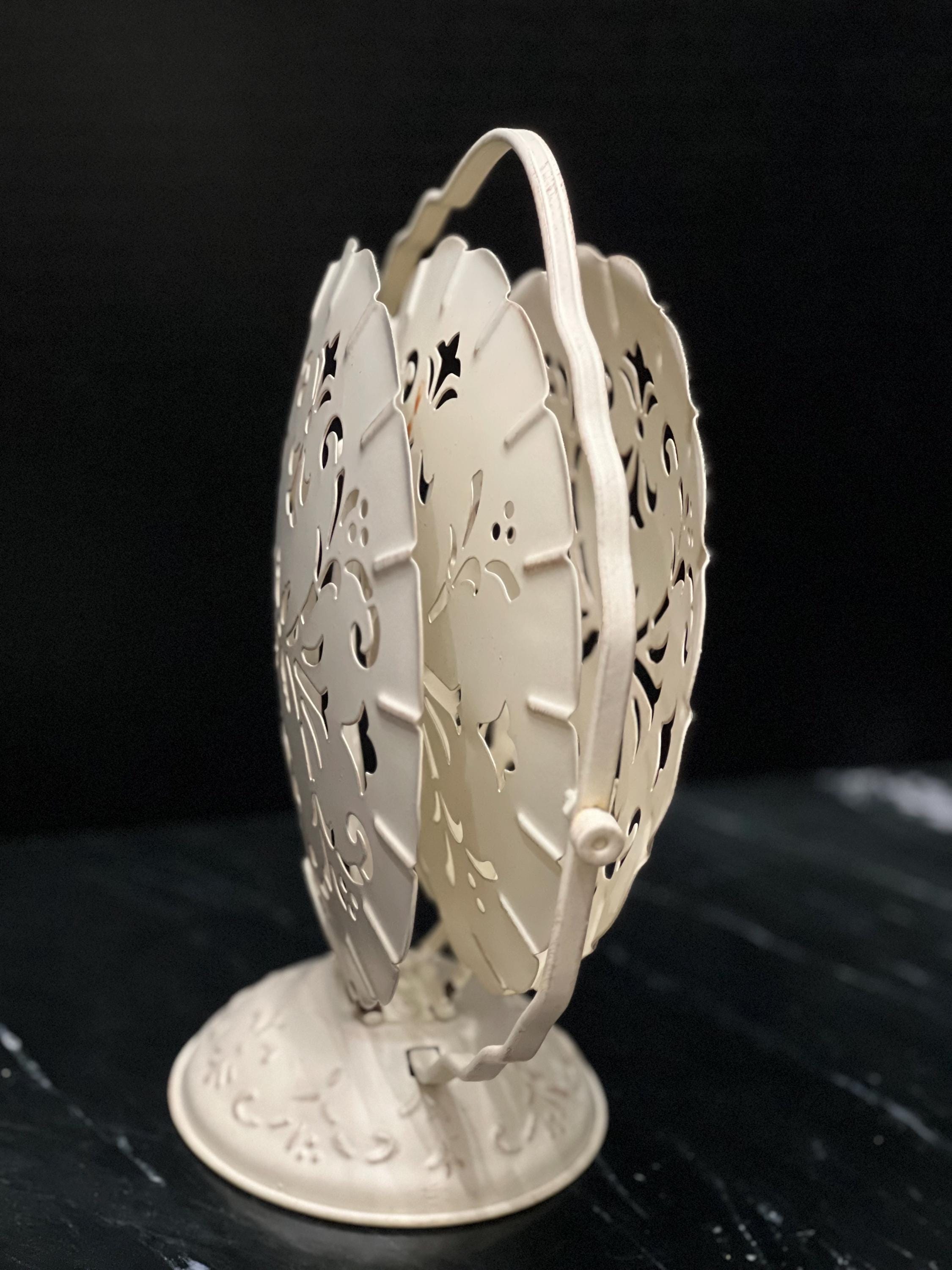 Vintage Victorian Ivory 3 Tier Folding Dessert Pastry Sever. - Etsy