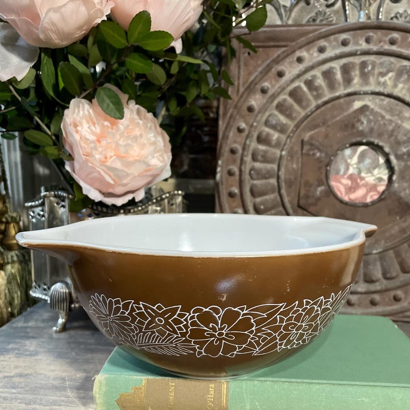Pyrex White Brown - Etsy