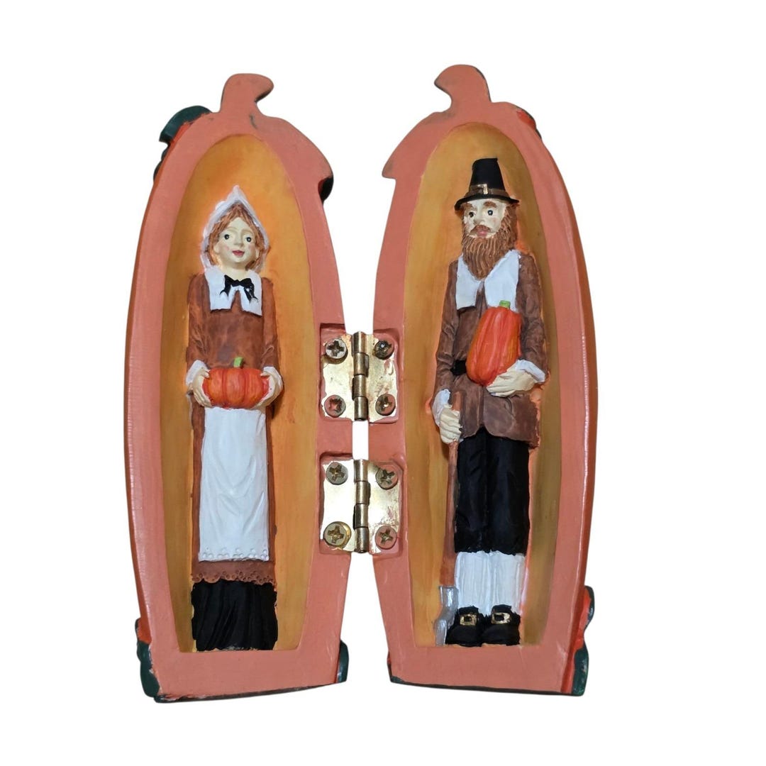 Rare Foldable Pumpkin Halloween Figurine Art of a Man and Woman Holding ...