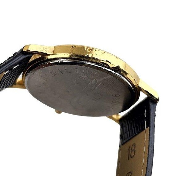 Omega Swiss Quartz Gold Plated Slim Unisex Watch - Gem