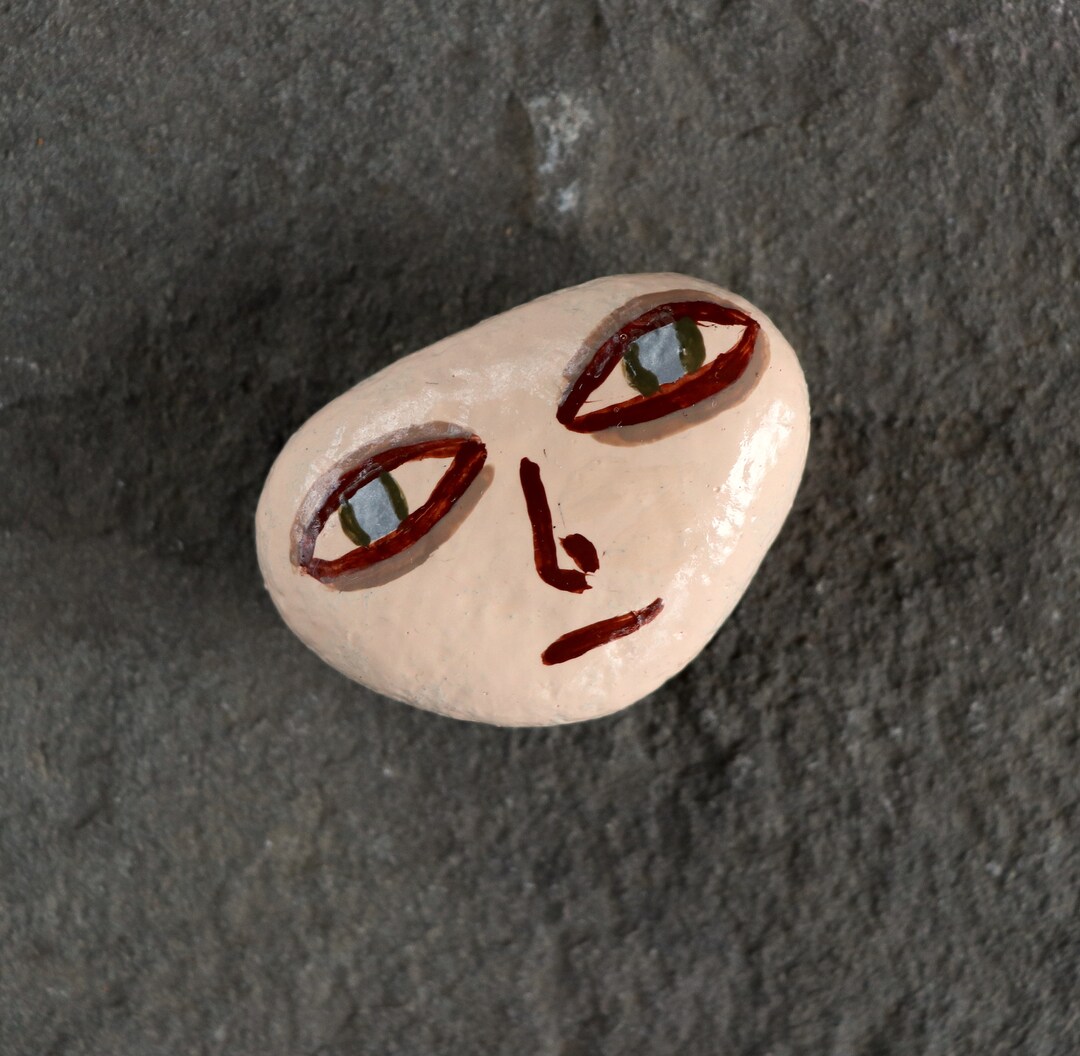 Hand Painted Alien Pet Rock Paperweight Artist Signed Cohan 1 7/8 Long ...