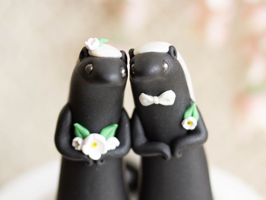 Honey Badger Wedding Cake Topper - Etsy