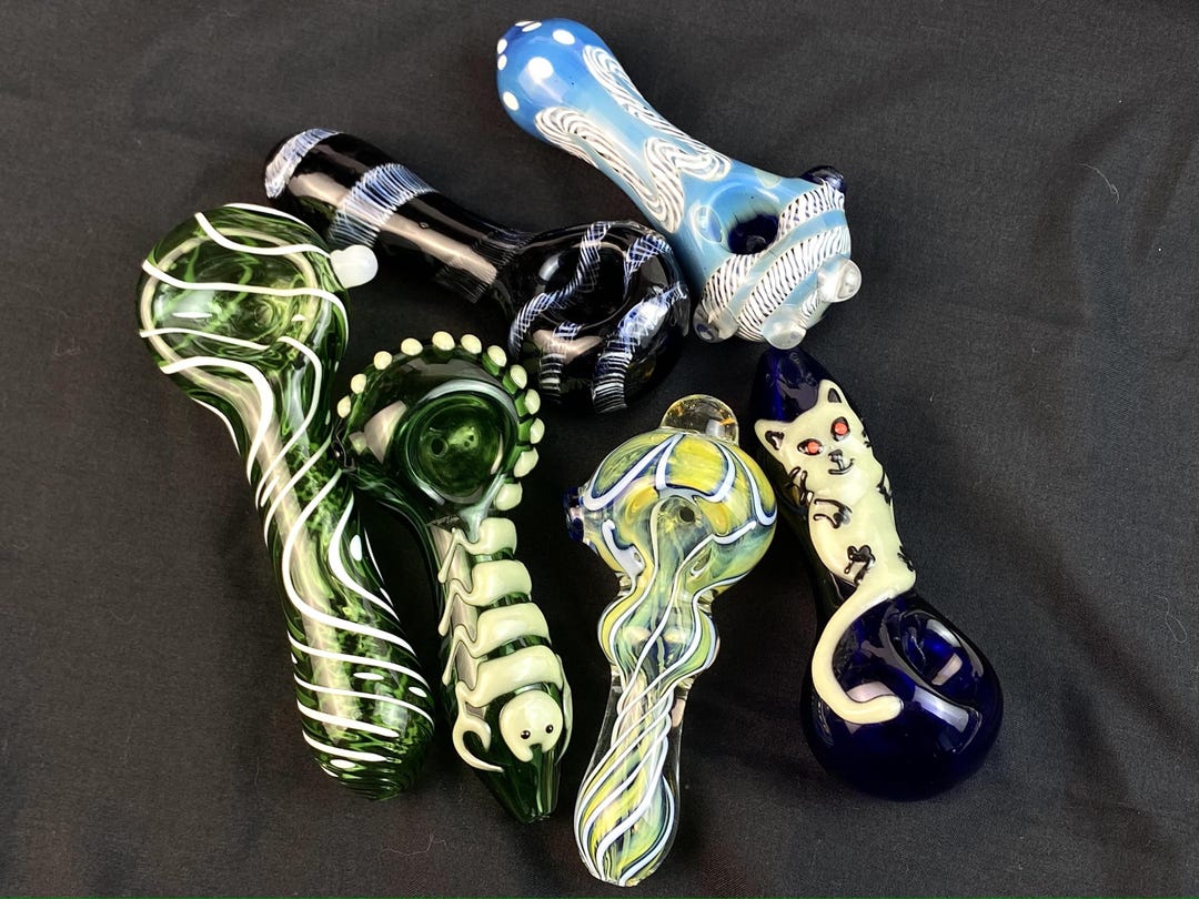 Mysterious Glass Pipe Mysterious Smoking Hand Pipe Glass Handmade ...