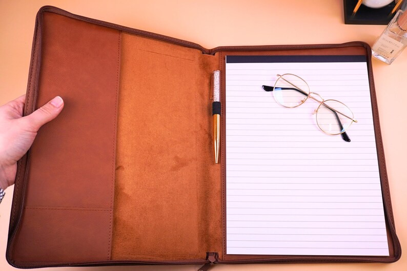 Leather Padfolio With Zipper,custom Portfolio,personalized Business ...