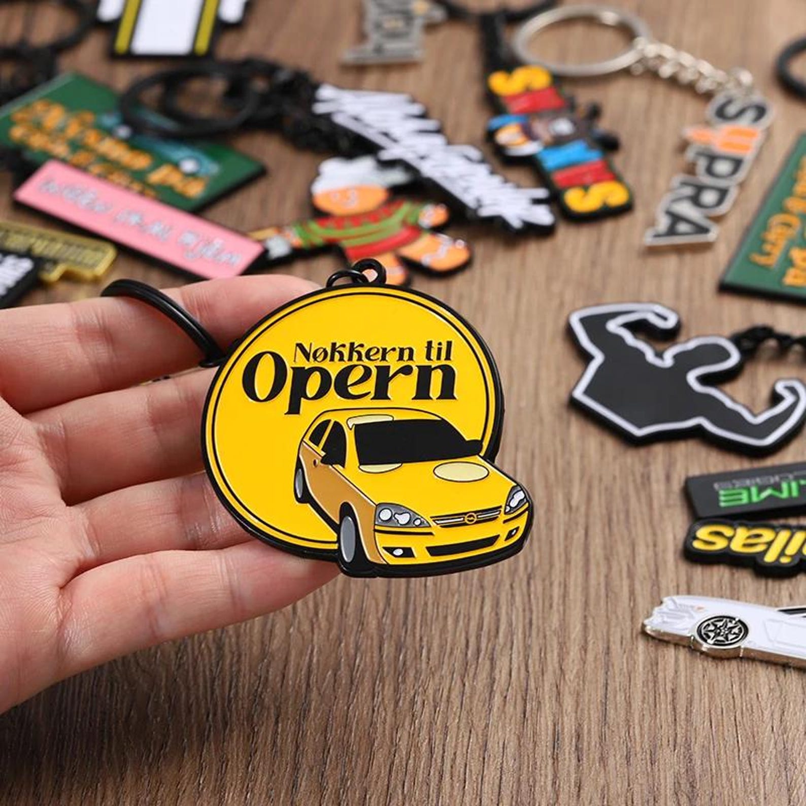 Custom Metal Keychain, Personalized Design, Custom Logo Keyring, Zinc ...