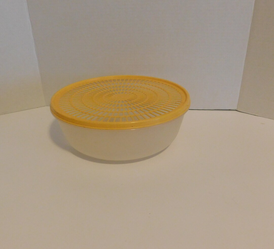 Strainer/colander Yellow Tupperware - Etsy