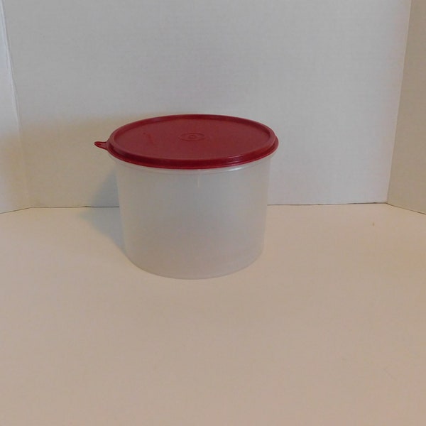Tupperware Round Container - Etsy