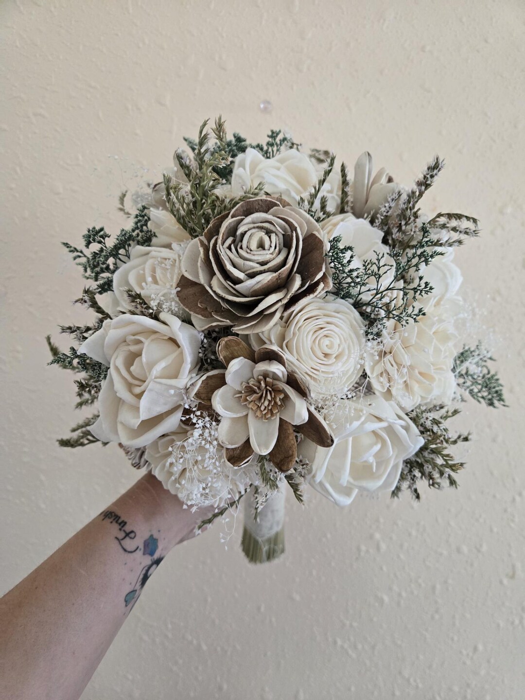 Olive Green Sola Wood Flower Wedding Bouquet: Eucalyptus Greenery - Etsy