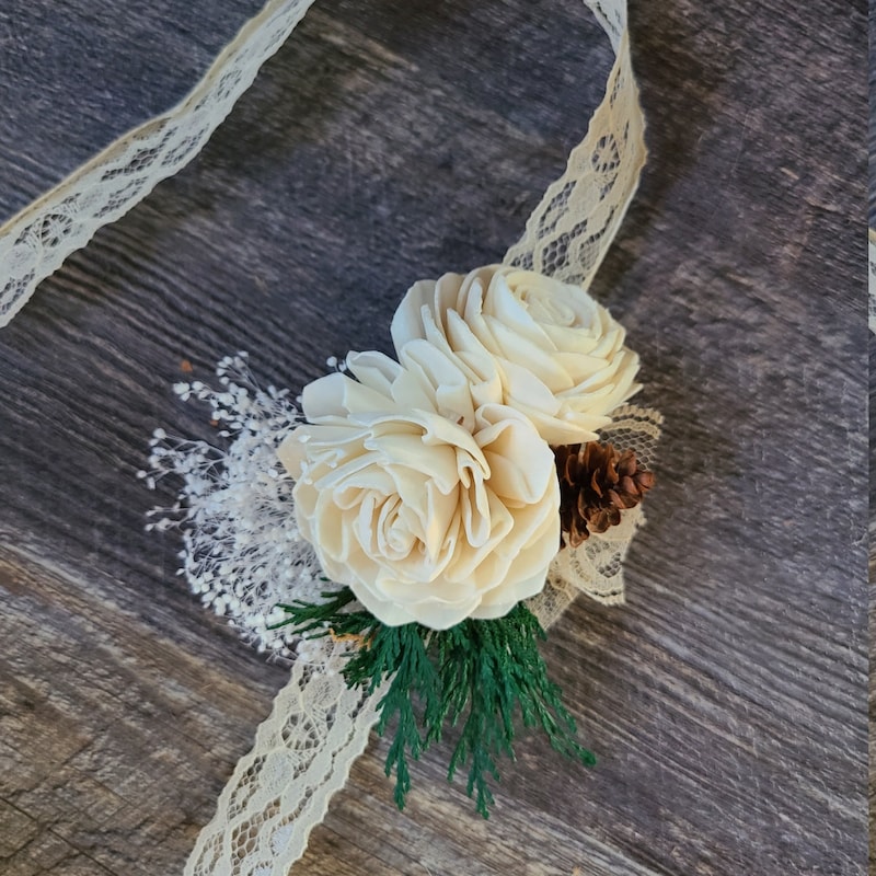 Winter Corsage - Etsy
