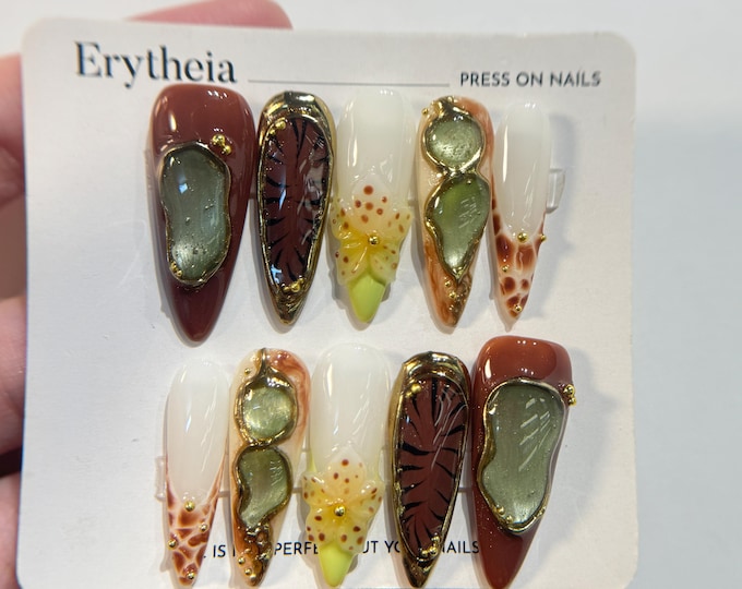 VISCERA! // Horror Movie & Human Anatomy Custom Nail Set - Reusable ...