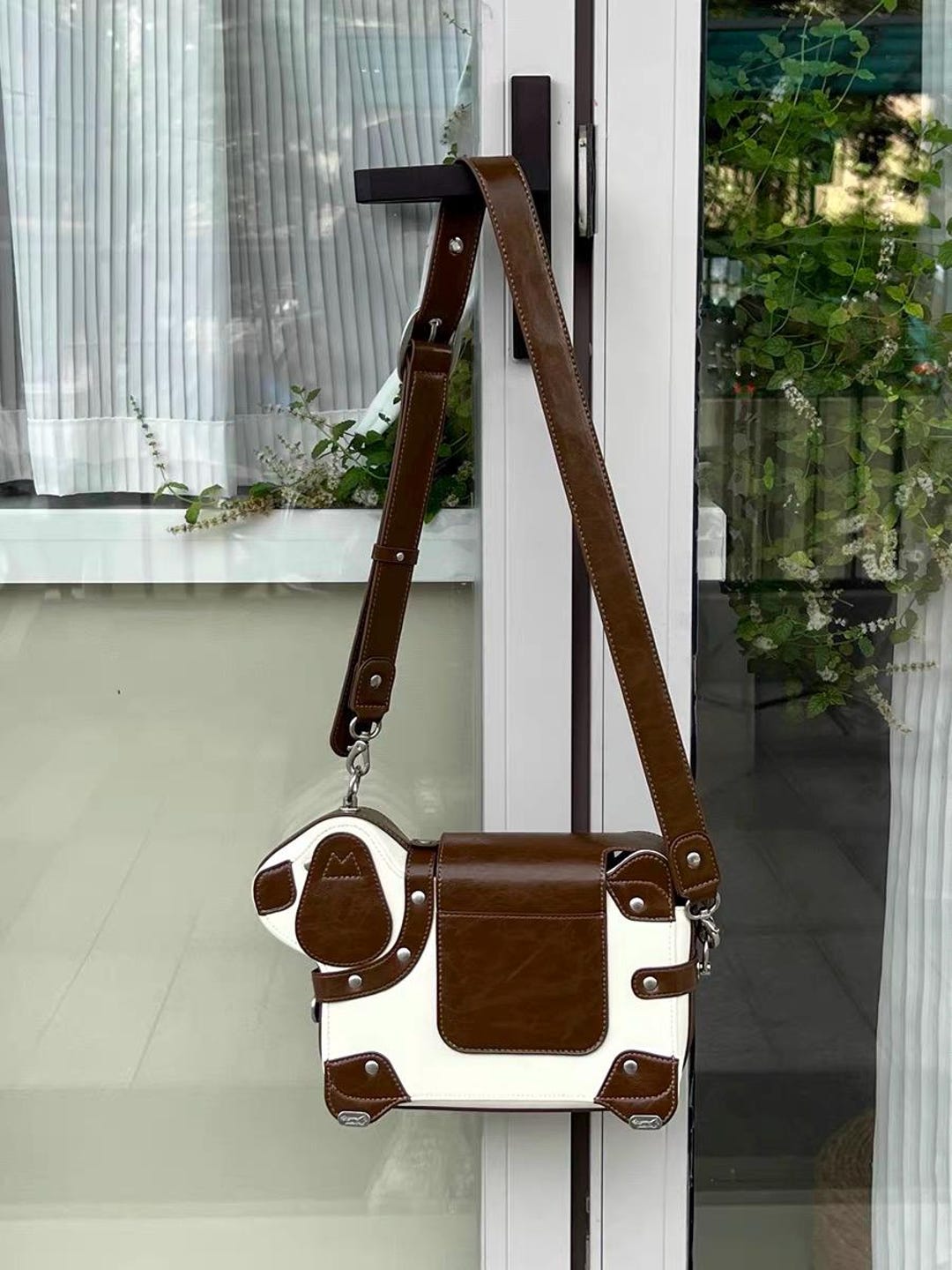 Dog Shaped Crossbody Bag | Retro Brown White Vegan Leather Satchel ...