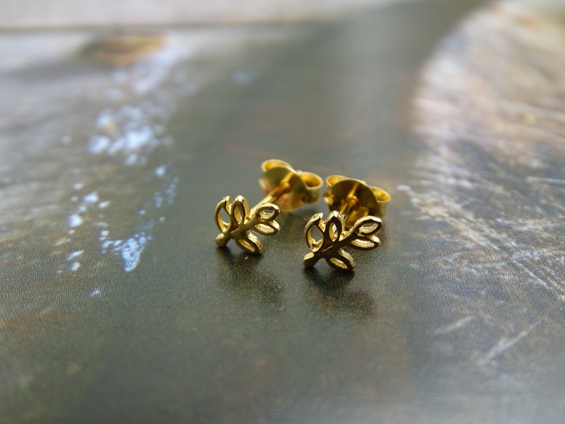 Gold Leaf Studs Minimalist Studs Everyday Tiny Branch Studs - Etsy
