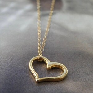 14k Gold or Rose Gold Floating Heart Necklace Women's I - Etsy