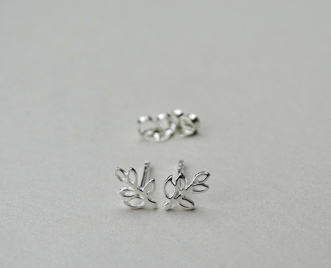 Gold Leaf Studs Minimalist Studs Everyday Tiny Branch Studs - Etsy
